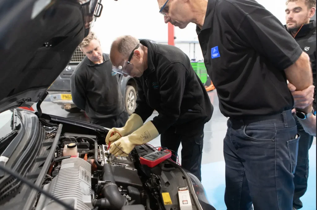 Autotech Training launches electric fleet vehicle training | Autotech ...